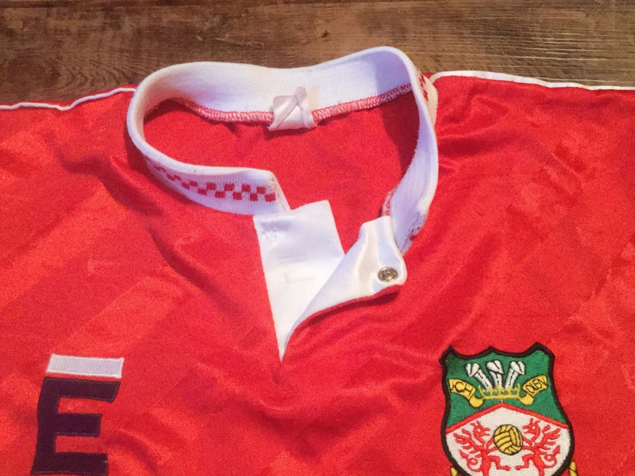 Global Classic Football Shirts | 1992 Wrexham Vintage Old Soccer Jerseys