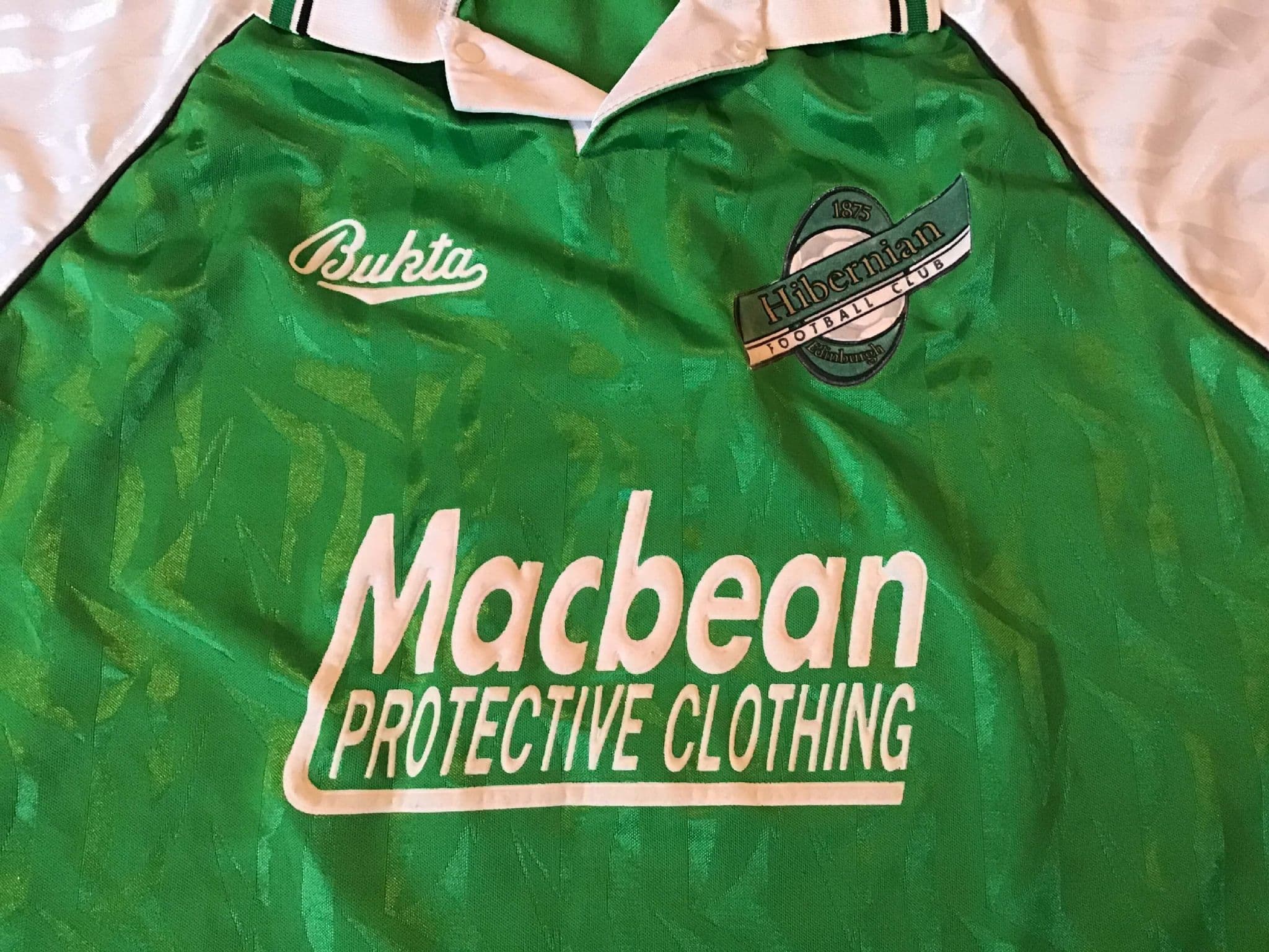 Global Classic Football Shirts | 1992 Hibs Vintage Old Soccer Jerseys