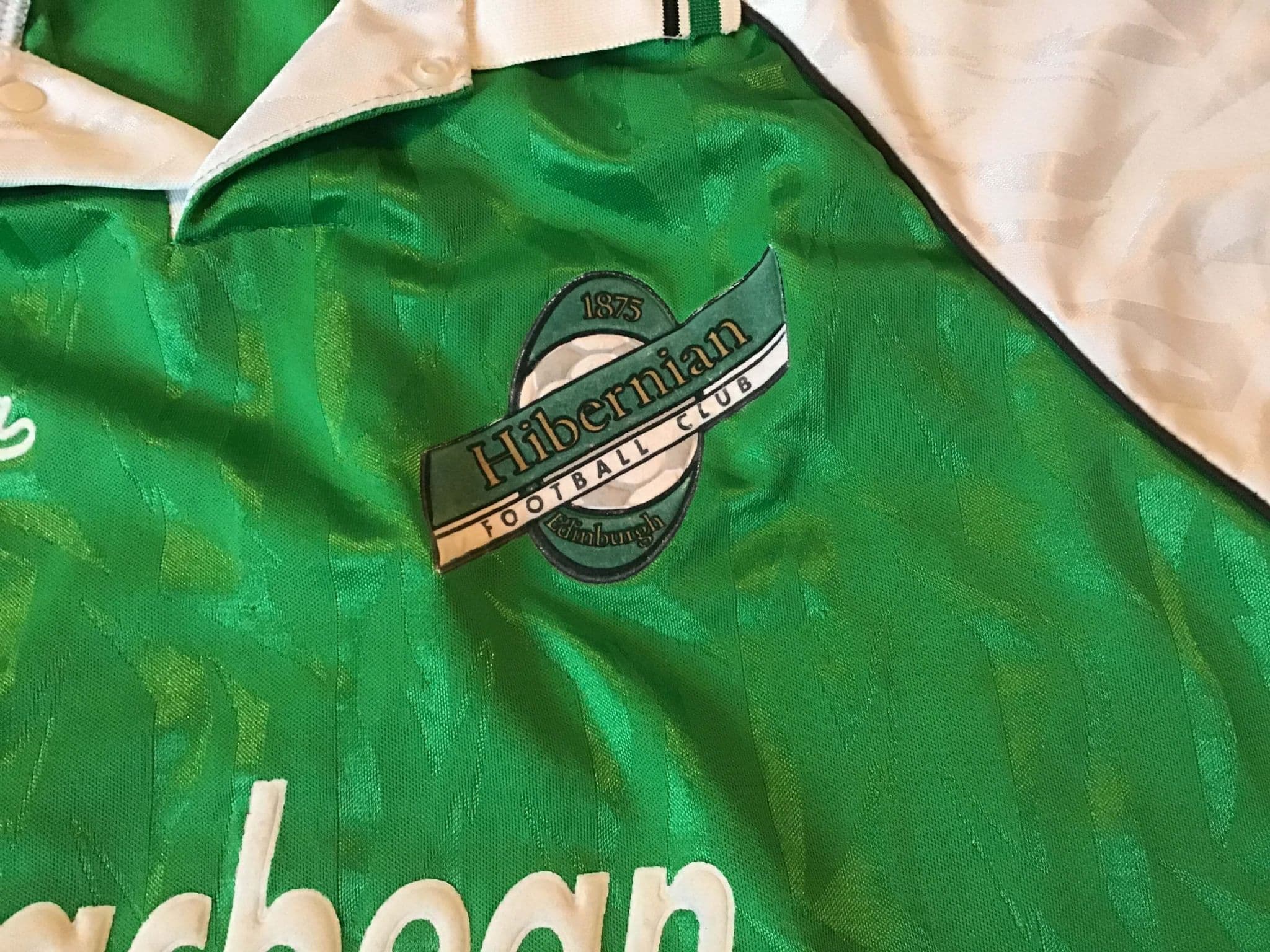 Global Classic Football Shirts | 1992 Hibs Vintage Old Soccer Jerseys