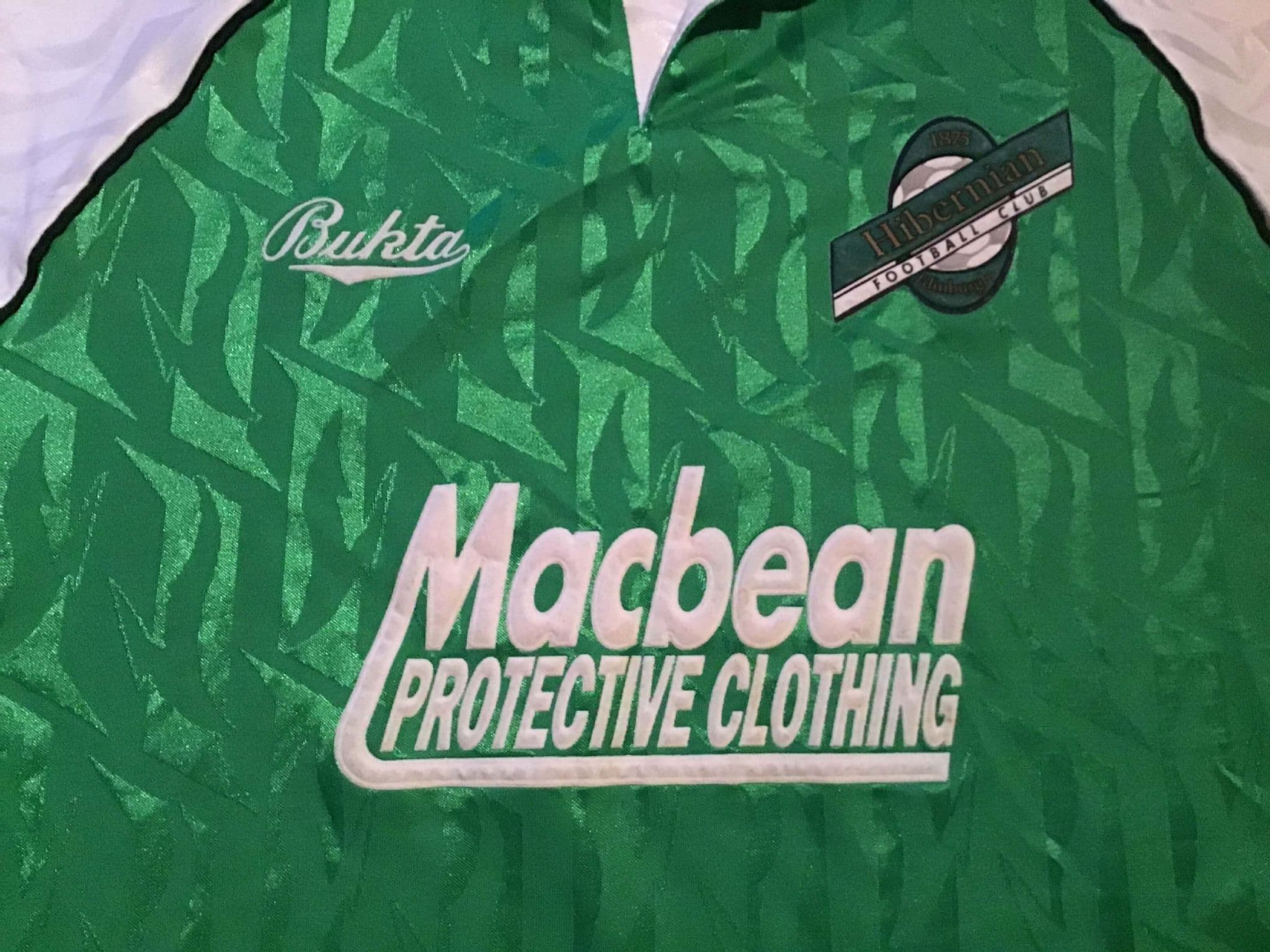 Classic Football Shirts | 1993 Hibs Vintage Old Soccer Jerseys
