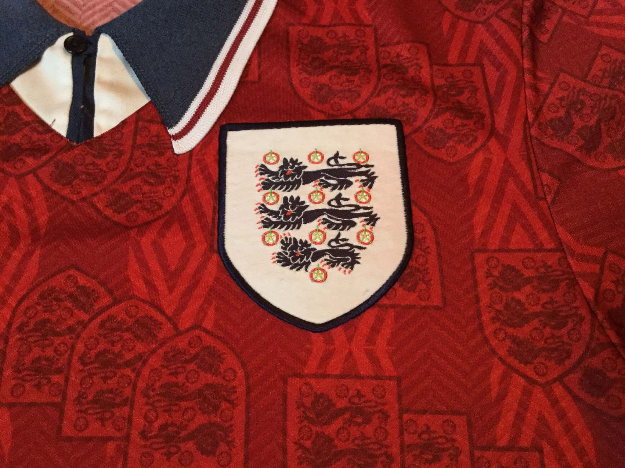 Global Classic Football Shirts | 1993 England Old Vintage Soccer Jerseys