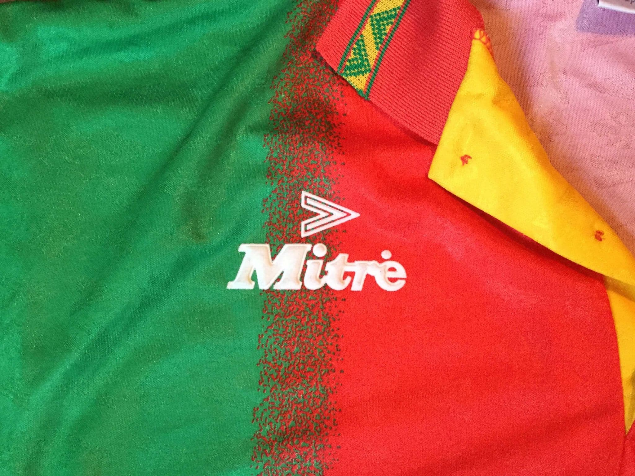 Global Classic Football Shirts | Vintage Old Soccer Jerseys 1994 Cameroon