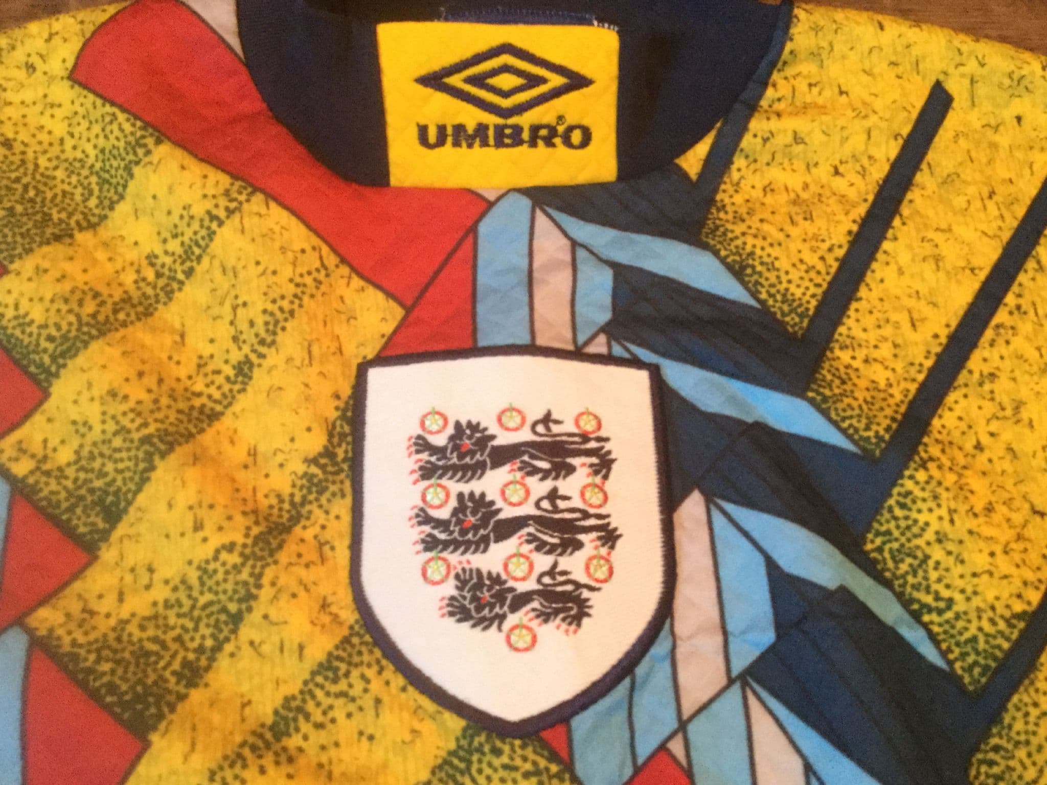 Global Classic Football Shirts | 1994 England Vintage Old Soccer Jerseys