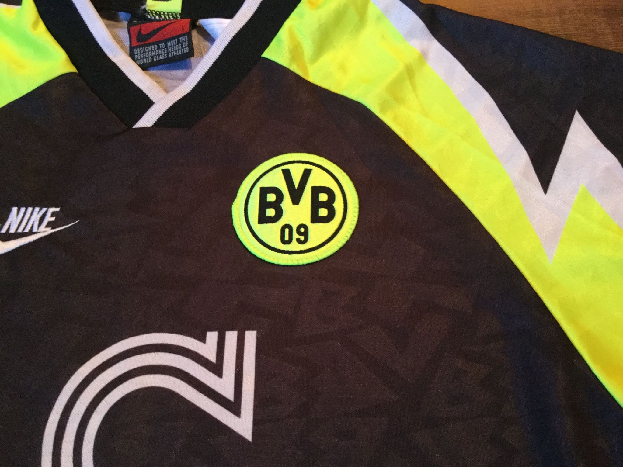 Global Classic Football Shirts | 1995 Borussia Dortmund Vintage Old ...