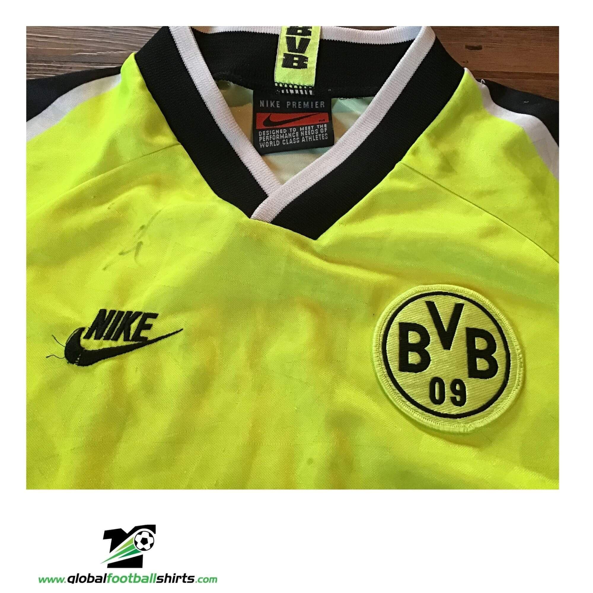 Classic Football Shirts | 1995 Borussia Dortmund Old Vintage Soccer jerseys