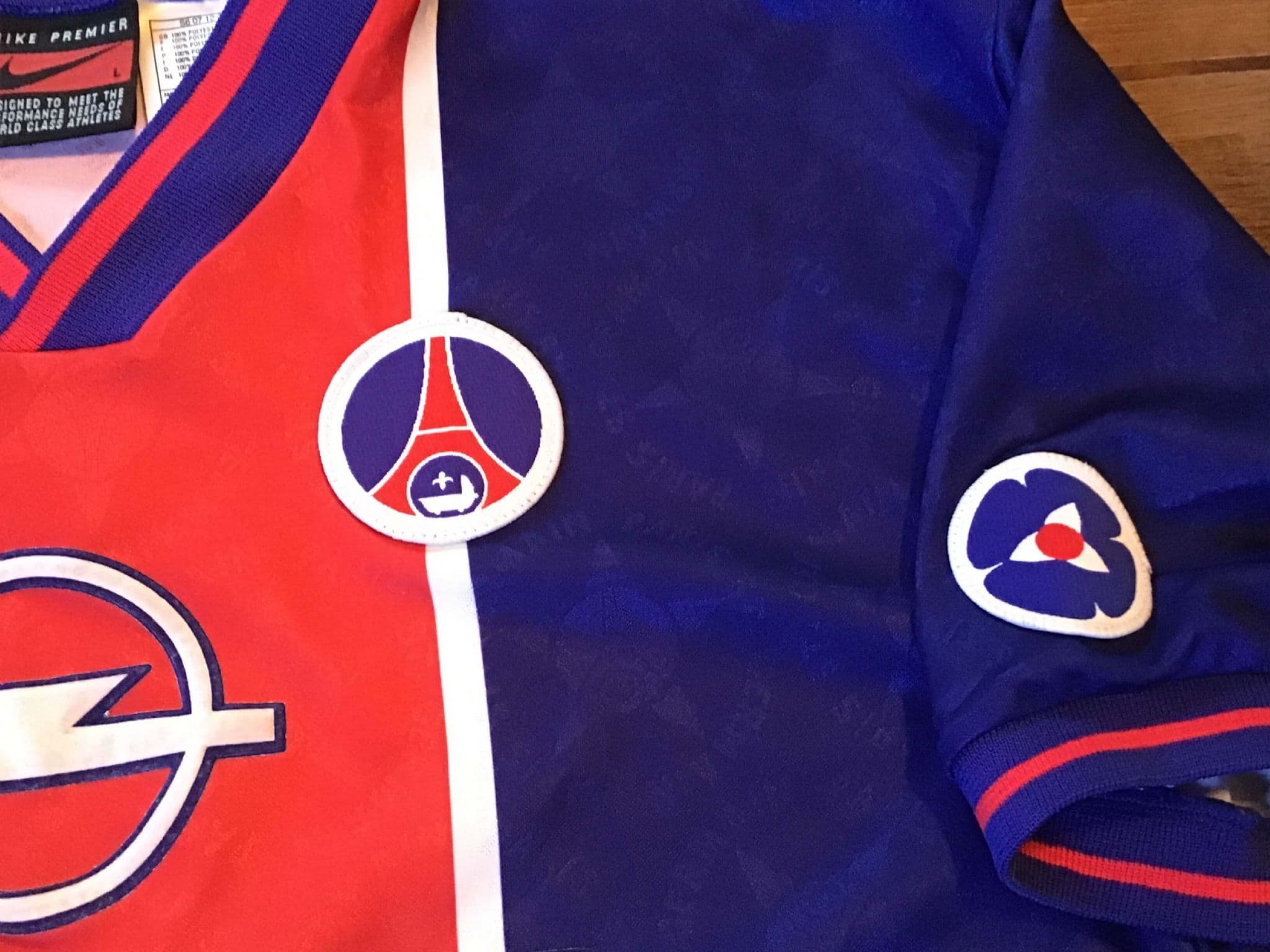 Classic Football Shirts | 1995 PSG Vintage Old Jerseys