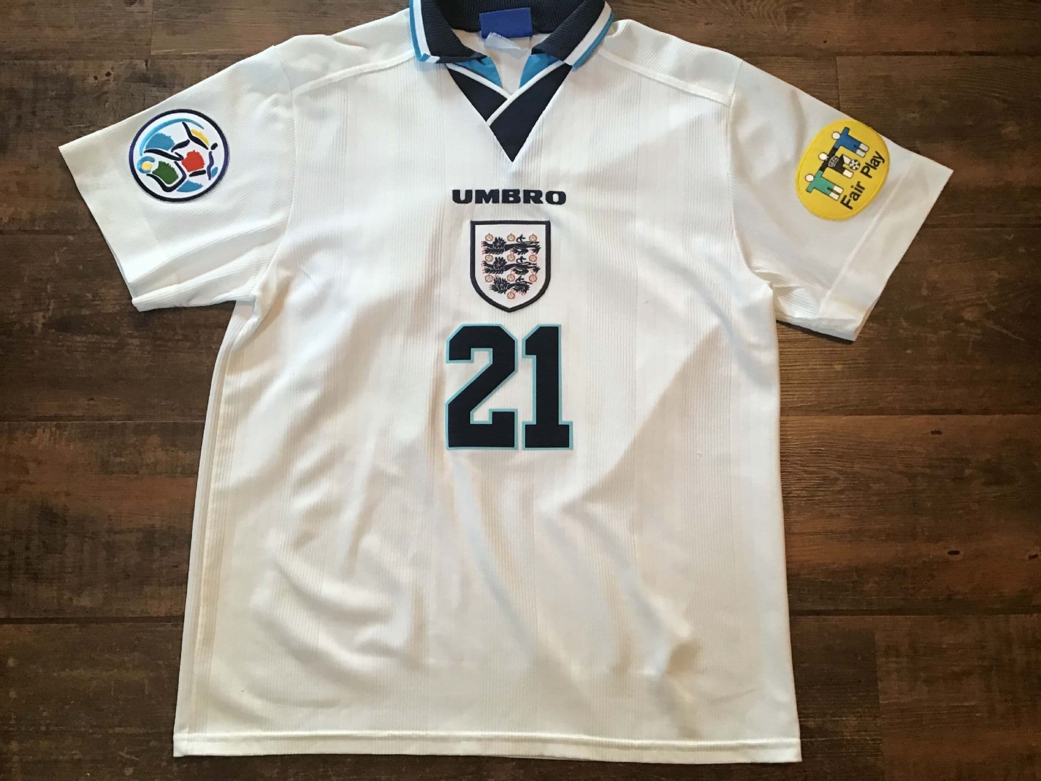 Classic Football Shirts | 1996 England Old Vintage Soccer Jerseys