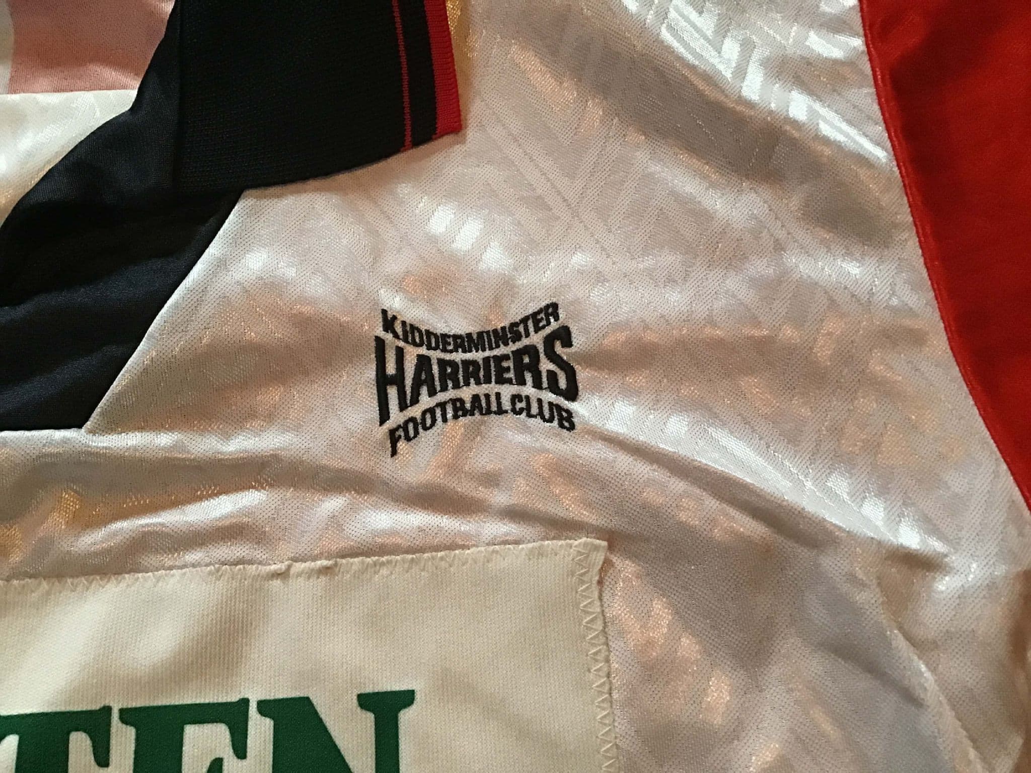 Classic Football Shirts | 1996 Kidderminster Vintage Old Soccer Jerseys