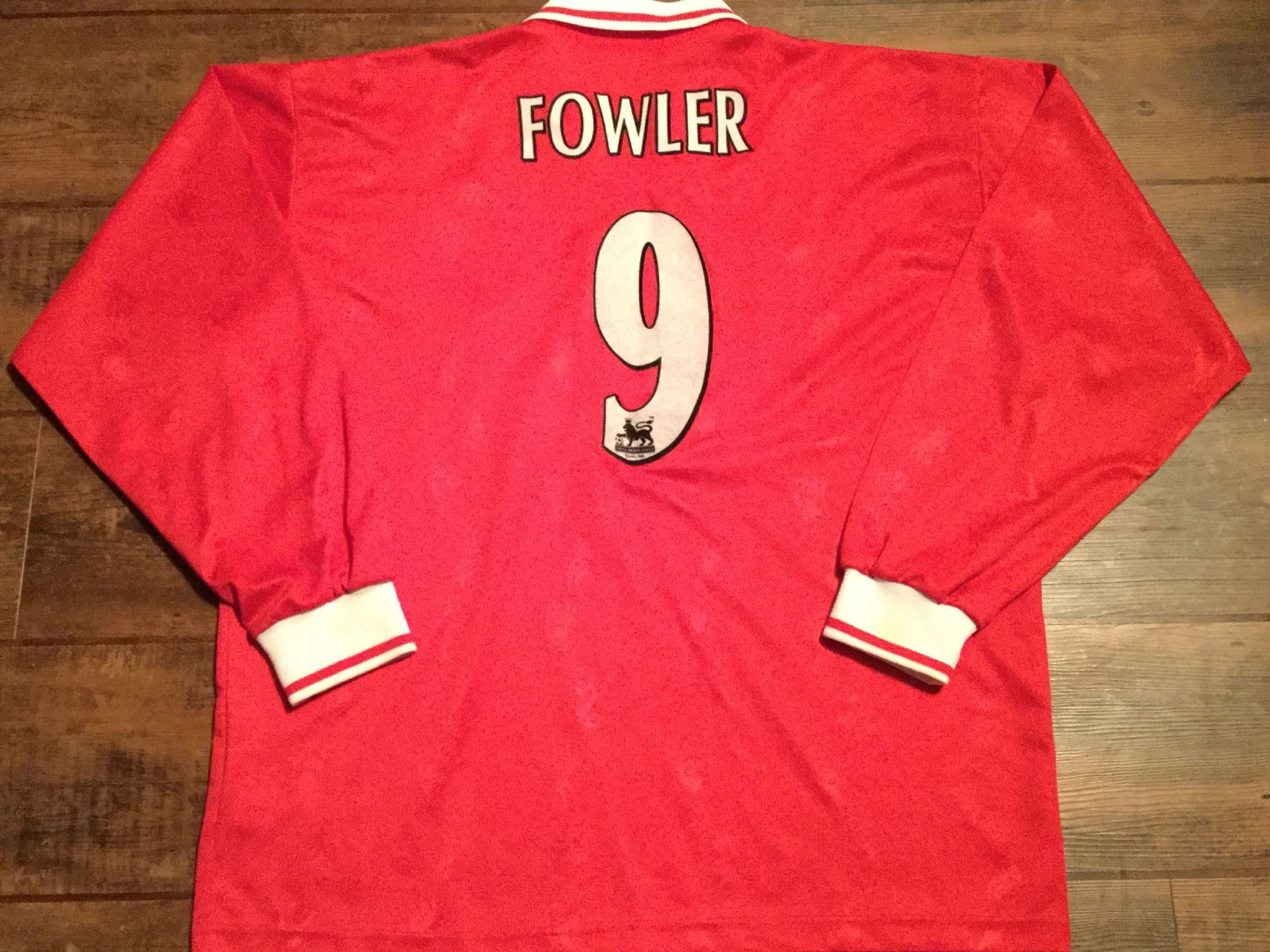 Global Classic Football Shirts | 1997 Liverpool Old Vintage Soccer Jerseys