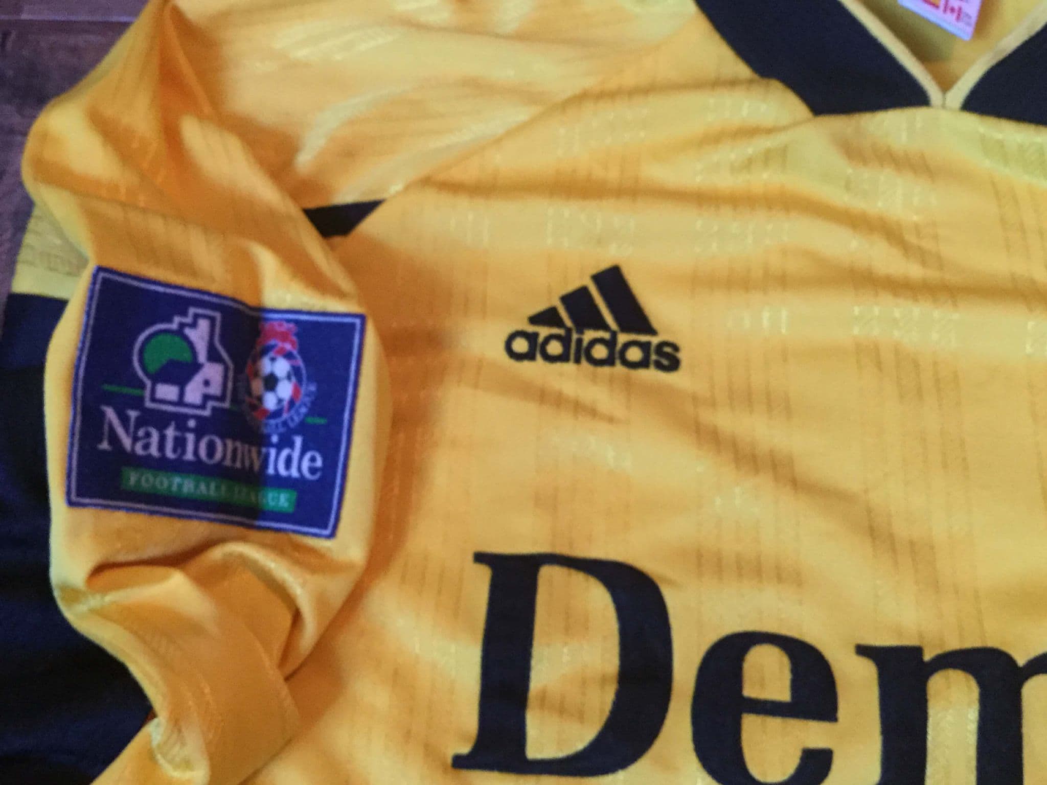 Global Classic Football Shirts | Vintage Old Soccer Jerseys 1998 Fulham
