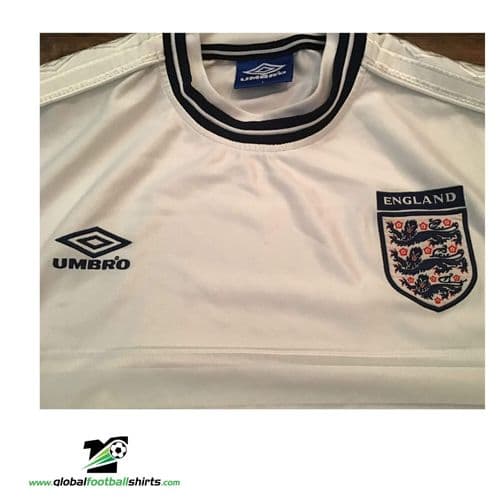 Classic Football Shirts | 2000 England Old Vintage Soccer Retro Jerseys