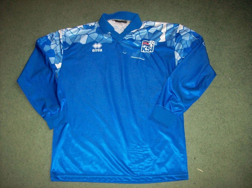 2002 2004 Iceland L/s Football Shirt Adults Medium Top