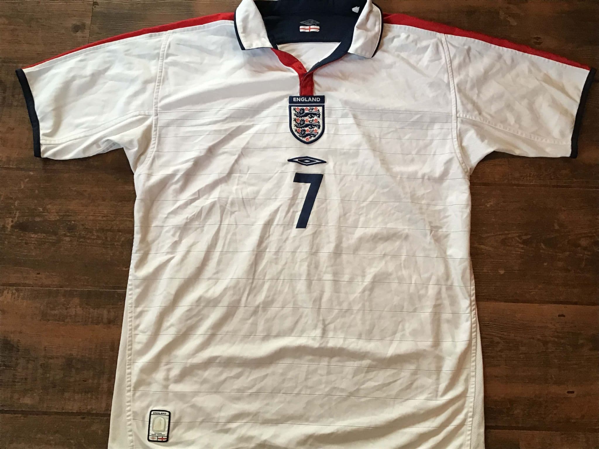 Classic Football Shirts | 2003 England Old Vintage Soccer Jerseys