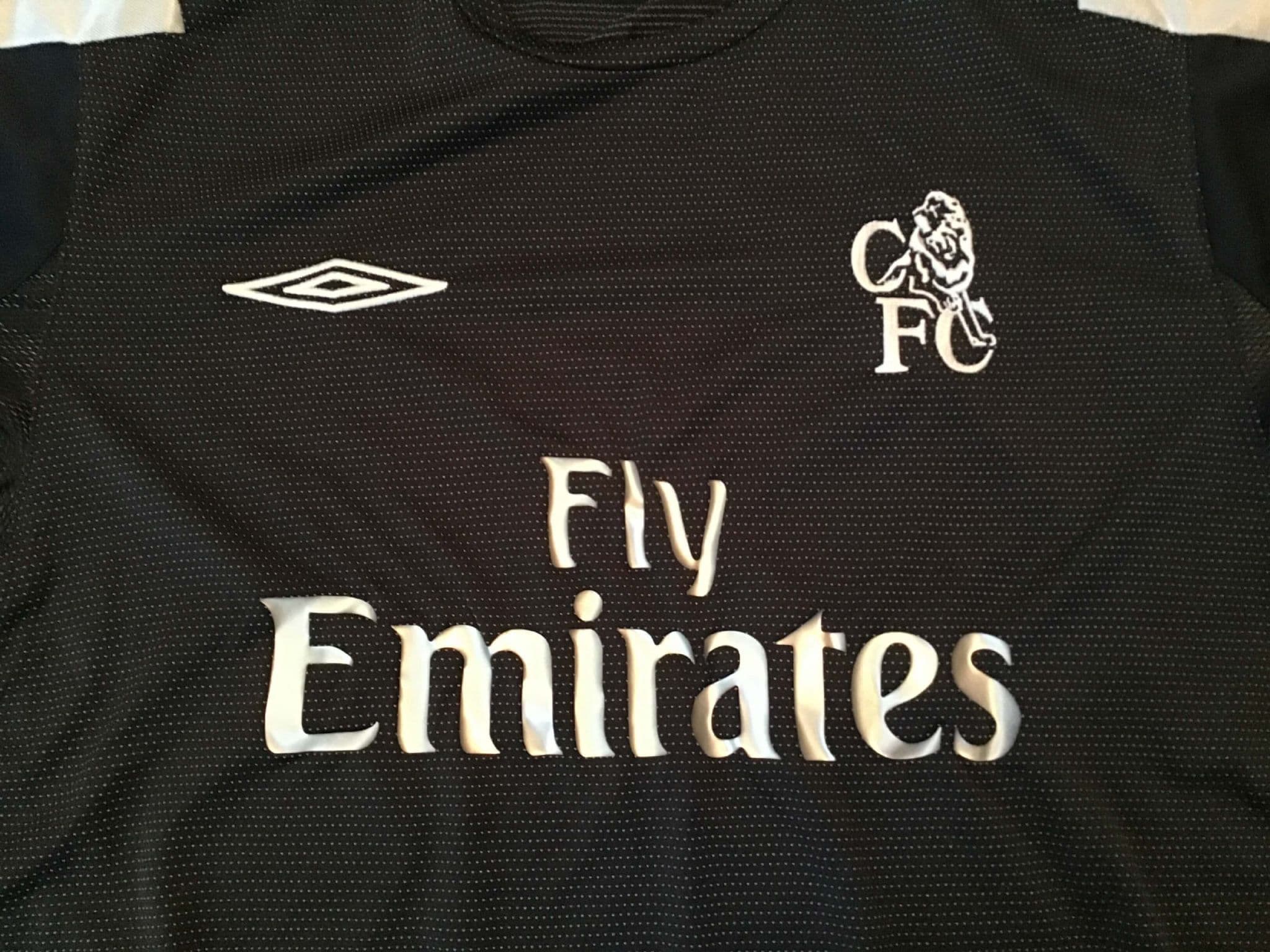 Classic Football Shirts | 2004 Chelsea Vintage Old Jerseys