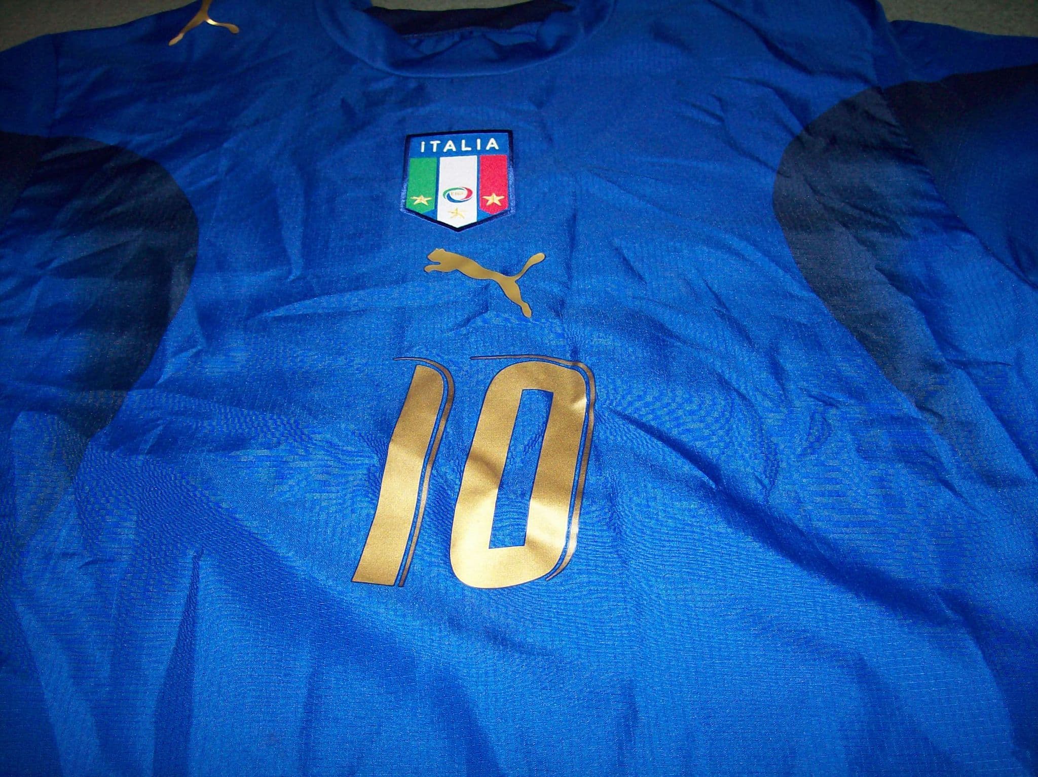 Global Classic Football Shirts : 2006 Italy Totti World Cup : Old ...