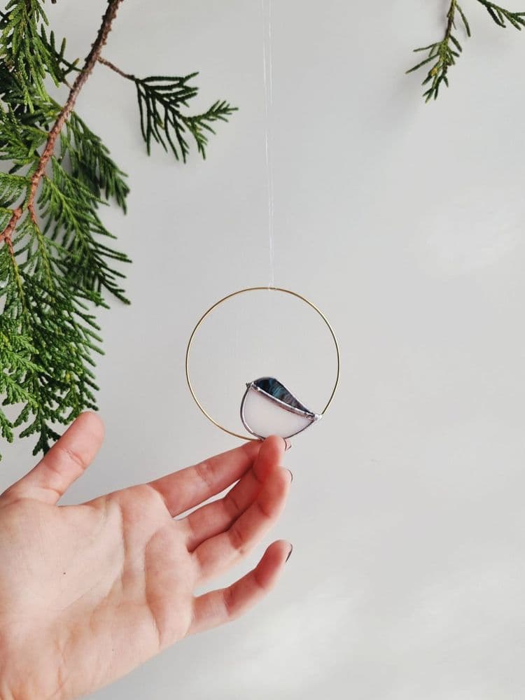 Alexa Braud Glass Artist | Stained Glass Blue Tit in Hoop Decoration ...