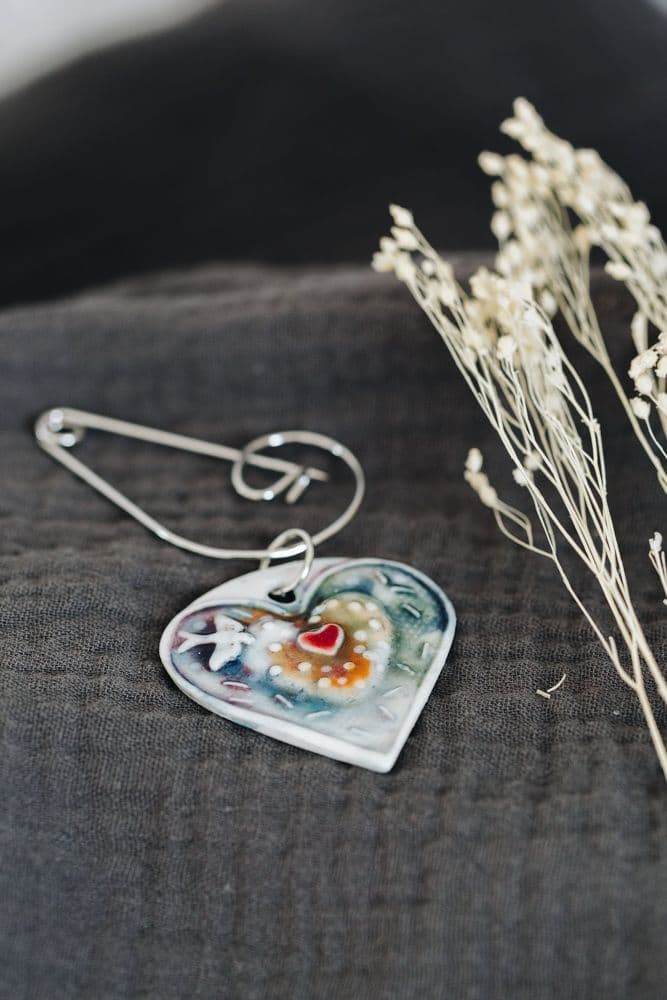 Helen Shearer | Handmade Ceramic Bird in Heart Pin Brooch