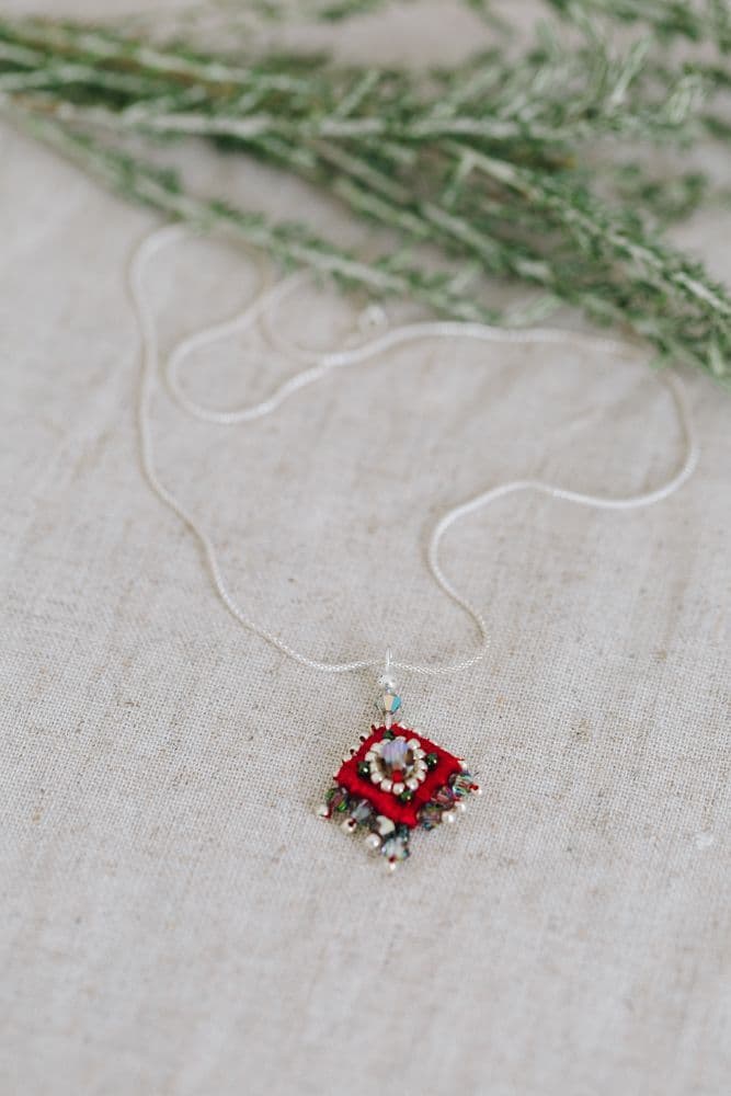 Janice Gilmore | Pageant Jewellery | Sterling Silver Embroidered ...