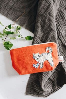 in klöver Art Gallery | Poppy Treffry Textiles & Embroidery, England