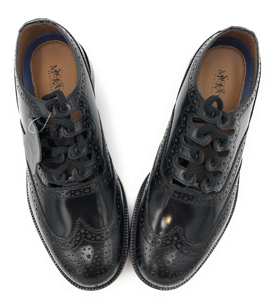 Ghillie Brogues