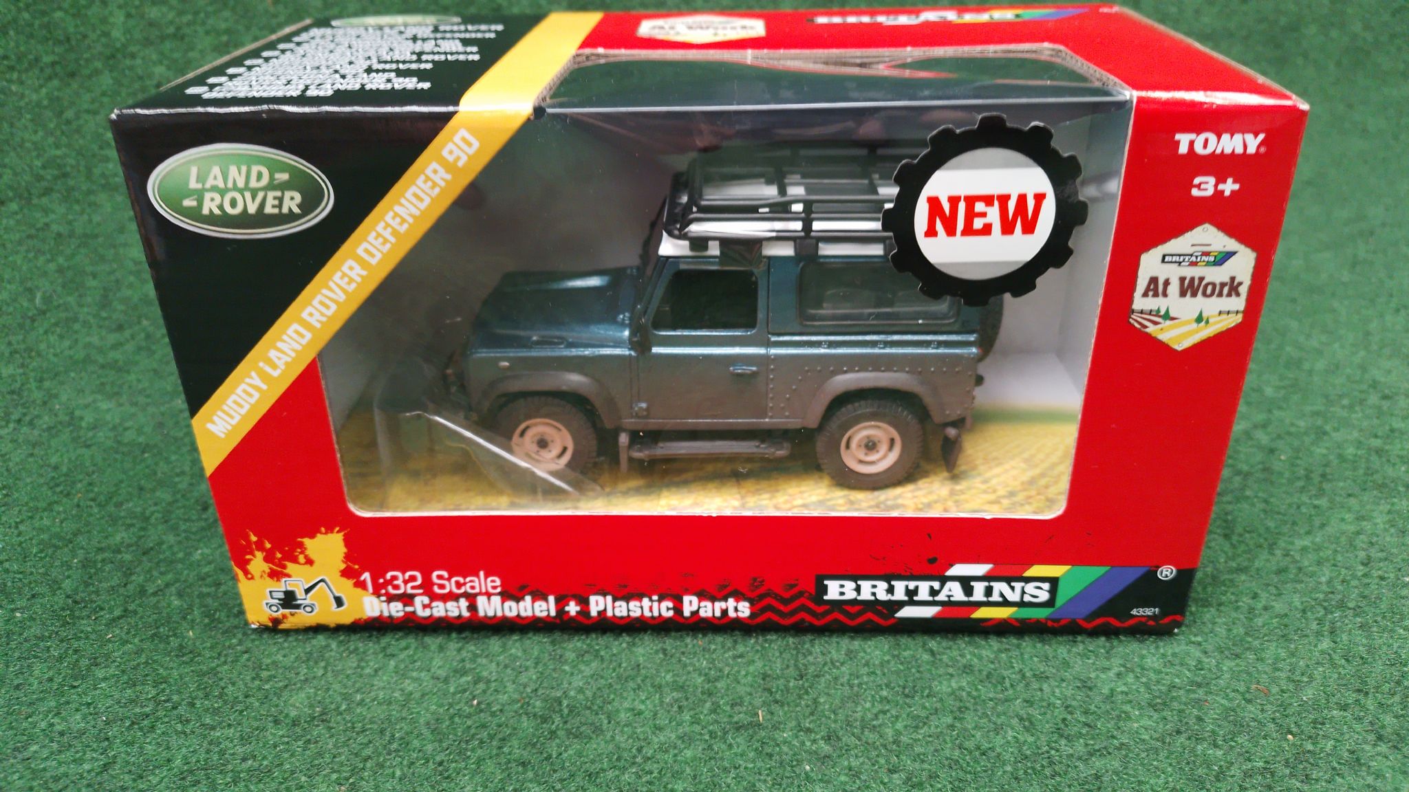 Britains Land Rover Defender-Muddy