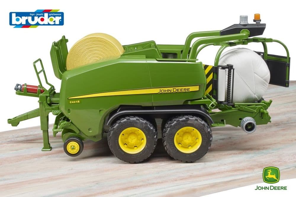 John Deere Baler & Wrapper