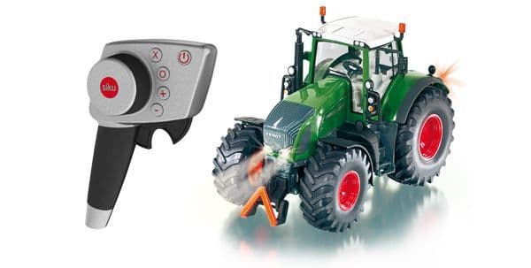 Remote Controlled Fendt 939 Tractor