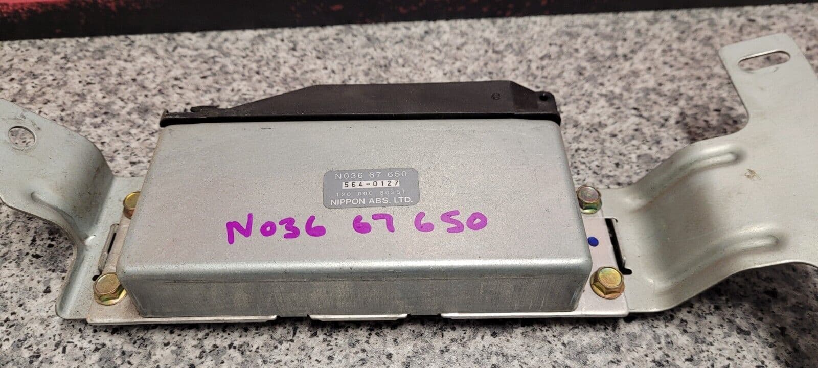 MAZDA MX5 ABS CONTROLLER MODULE N03667670 EUNOS MK1 1989 - 1997 ABS ECU