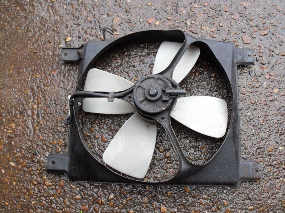 MAZDA MX5 EUNOS MK1 1989 - 1997 1 6 / 1 8 COOLING FAN - 4 BLADE AIR CON A/C