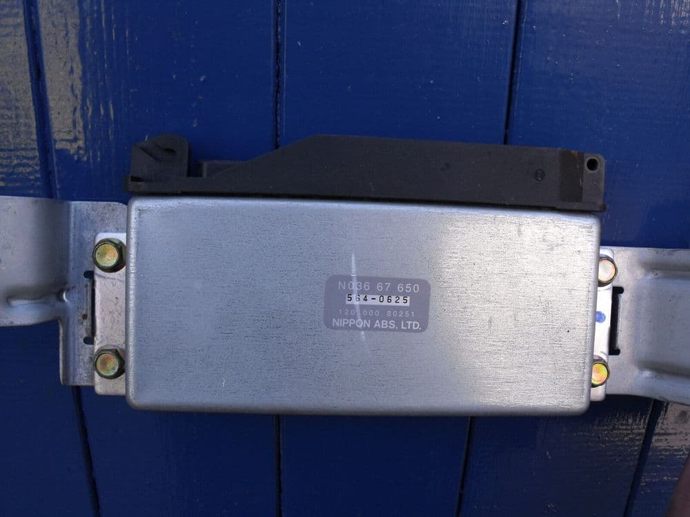 MAZDA MX5 EUNOS MK1 1989 - 1997 - ABS ECU - ABS CONTROLLER MODULE 1994 ...