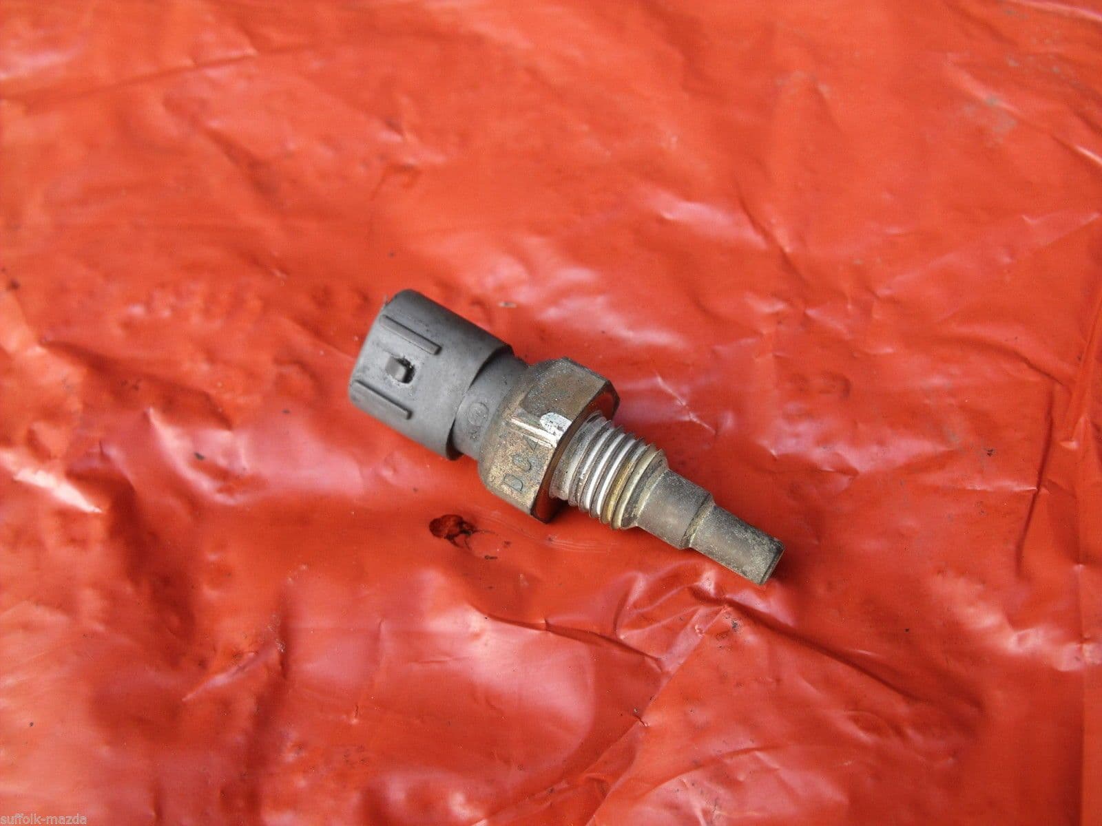 MAZDA MX5 EUNOS MK1 1989 - 97 1 6 FAN SWITCH - FROM THERMOSTAT HOUSING