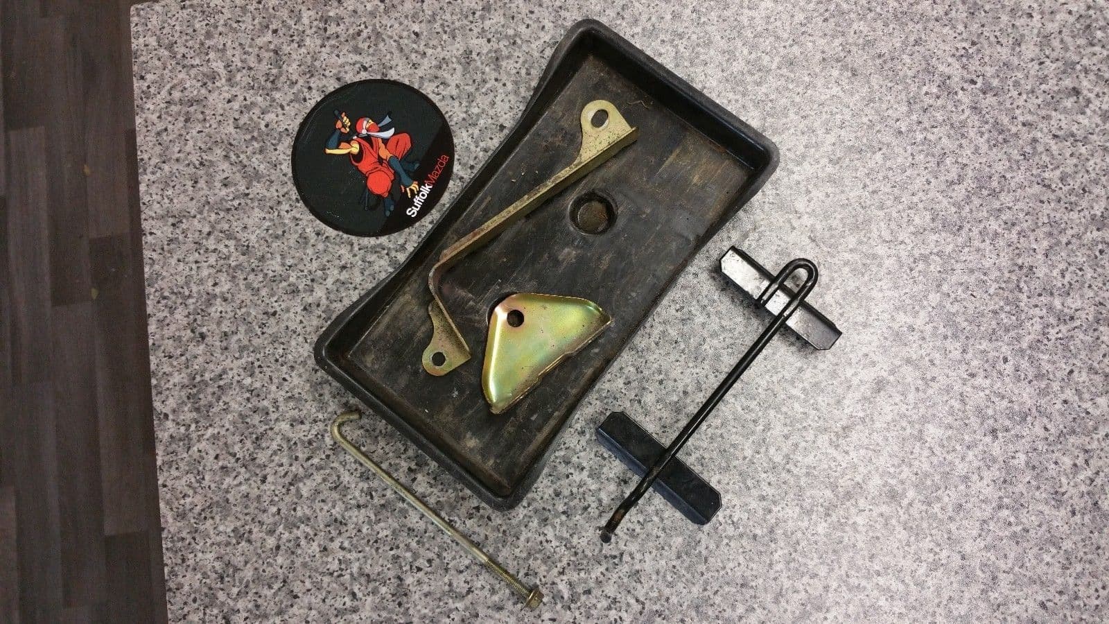MAZDA MX5 EUNOS MK1 1989 - 97 BATTERY TRAY AND TIE DOWN CLAMP - SLIM ...