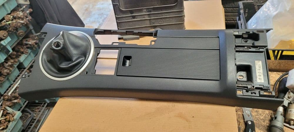 MAZDA MX5 MK3 NC 2005 onwards CENTER CONSOLE - PRE FACELIFT 2006 2007 2008