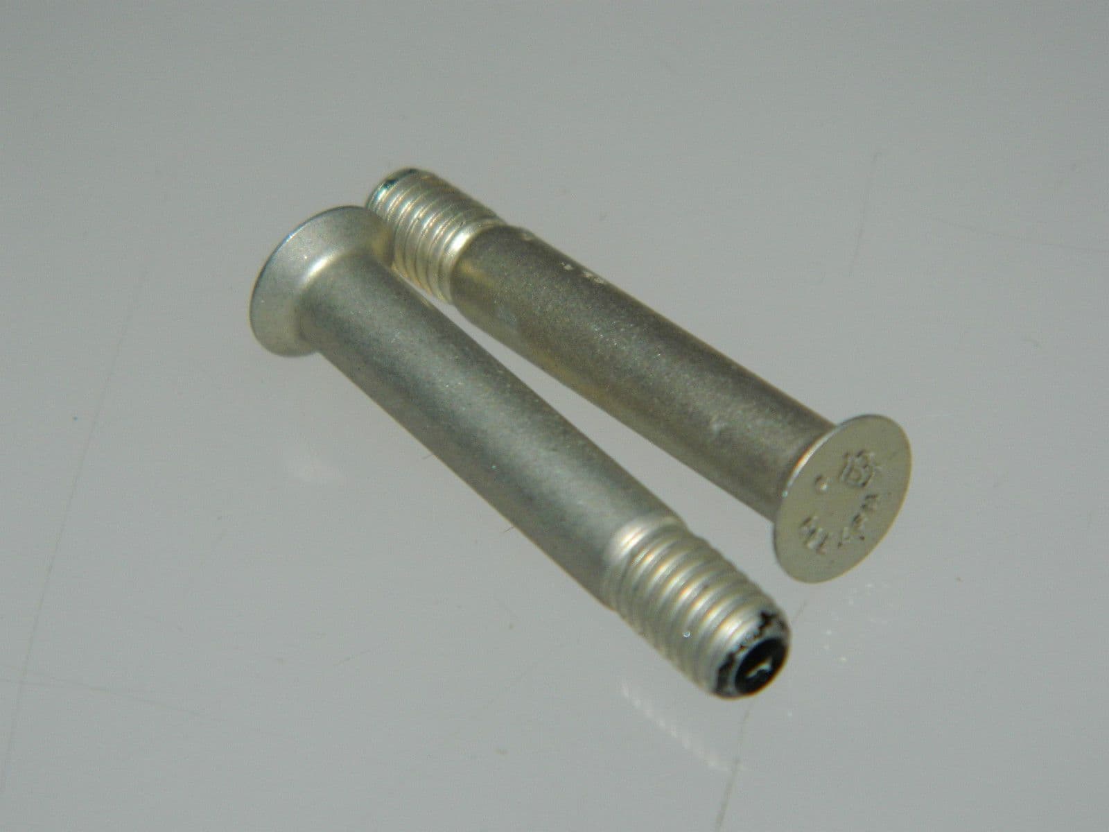 10 x 10-32 UNF Hi-Lok Aircraft Bolts 1 3/16" Long P/No ASNA2026-BV3-14 W19