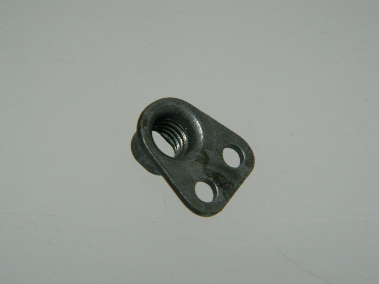 10 x 10-32 UNF Self Locking Anchor Nuts Single Lug Mounting P5