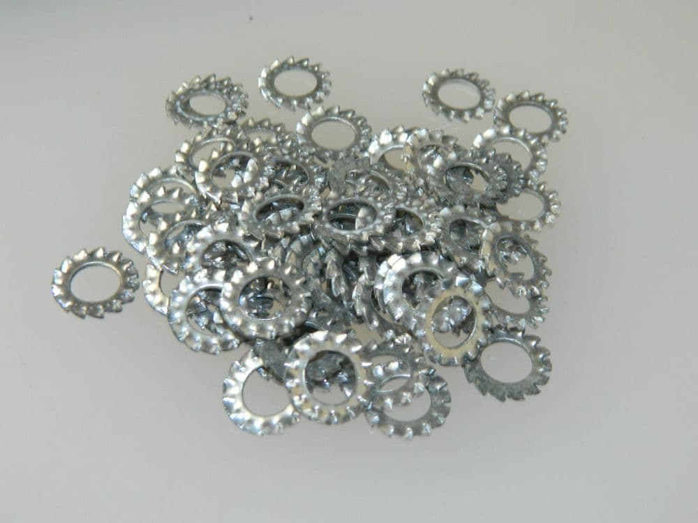 100 x M8 Lock Washer Serrated External Toothed Shakeproof Steel Metric P12