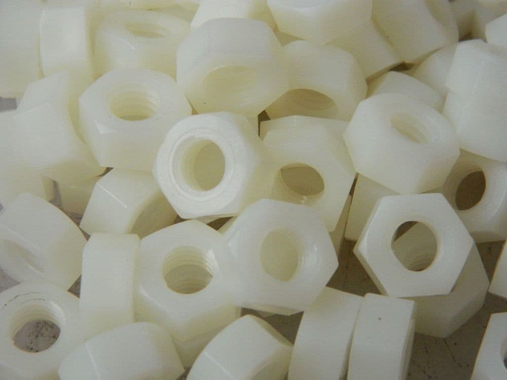 25 x M8 Nylon Metric Nuts Thread Metric M8-1 25 A15