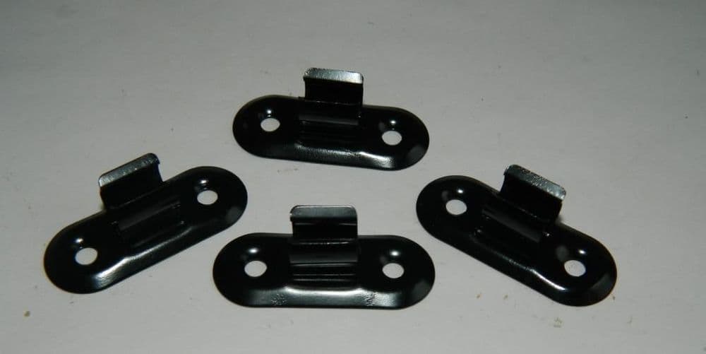 4 x Tension Spring Clips Approx 1cm Grip Part No 82037 I5