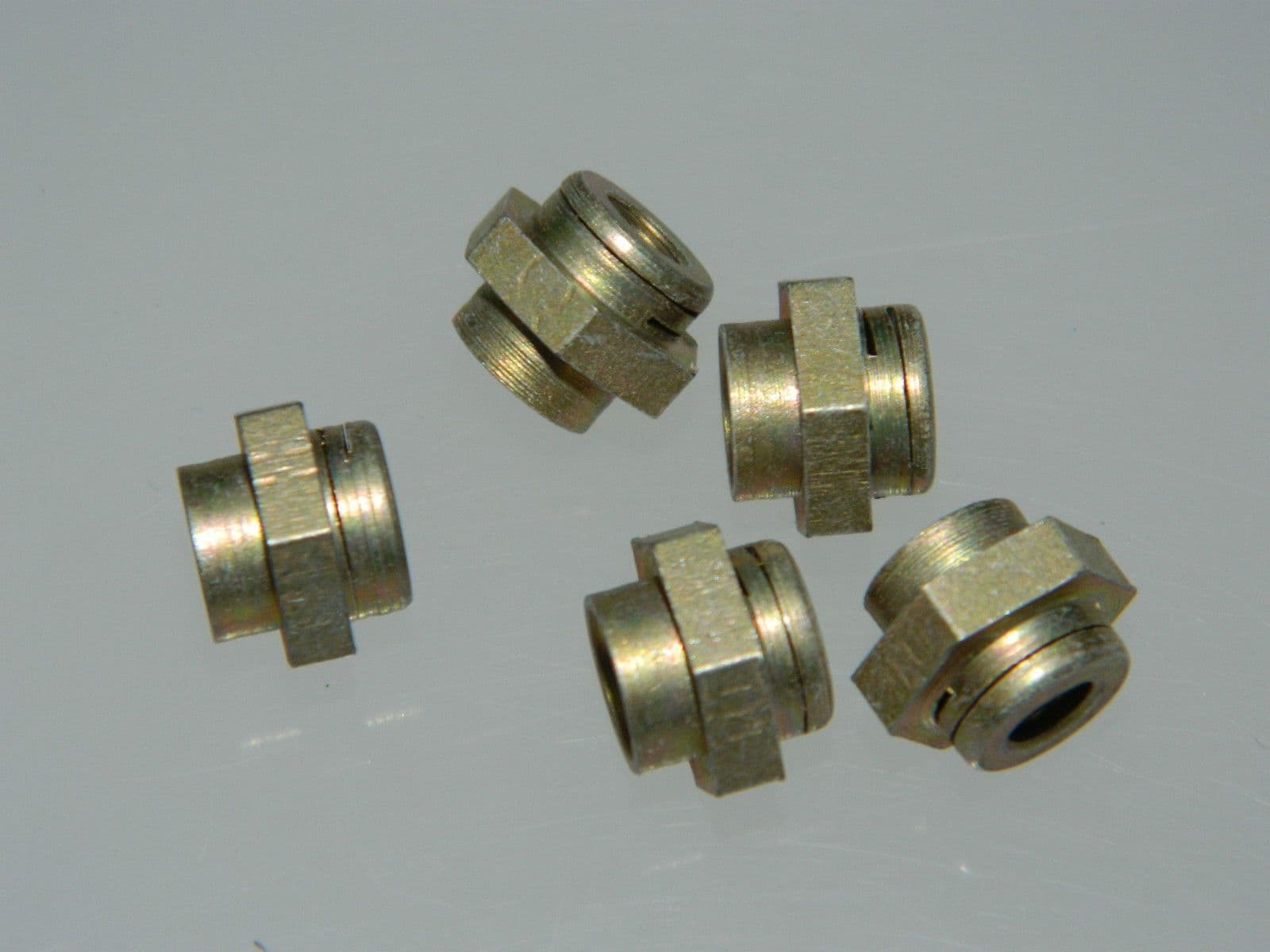 5 x 10-32" UNF Clinch Nuts Self Locking Steel Part A122-D2 D4