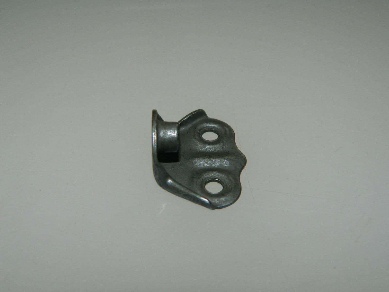 5 x 10-32 UNF Right Angle Anchor Nuts Single Lug Part Number NSA5456 H8