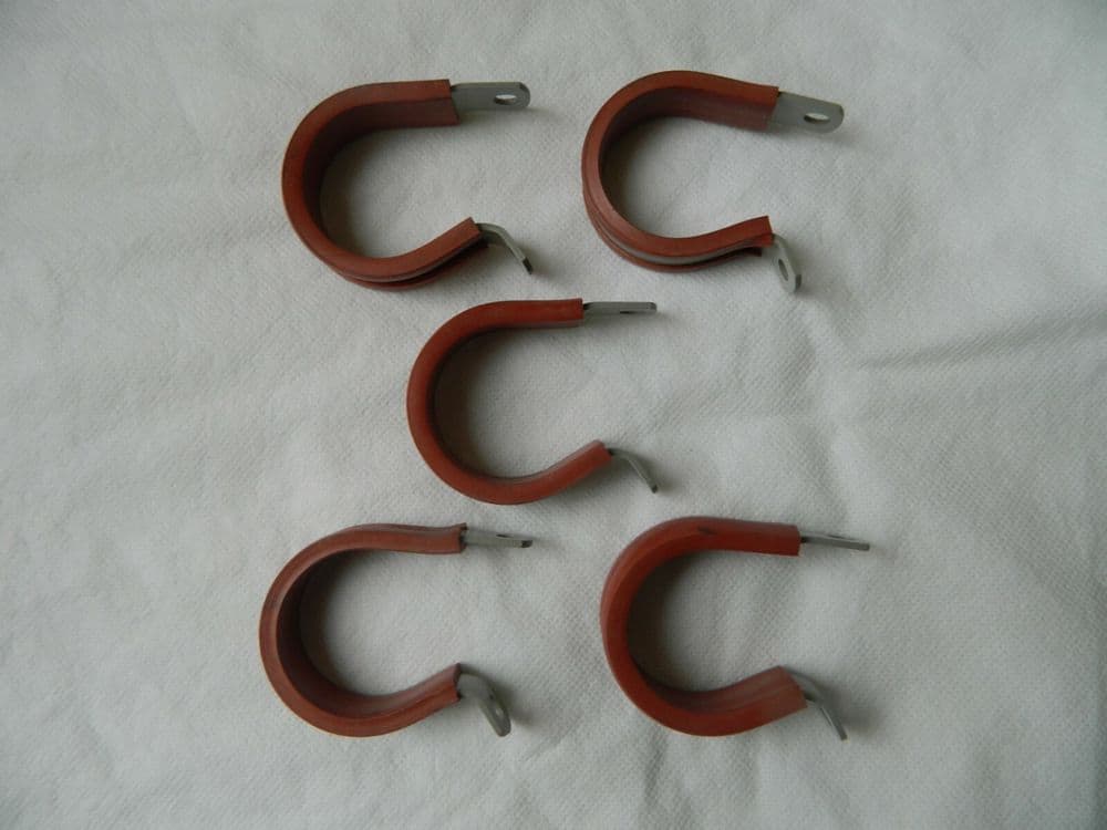 5 x Aircraft Rubber Cushioned Pipe Clamps P-Clips 33mm Diameter 1R10B