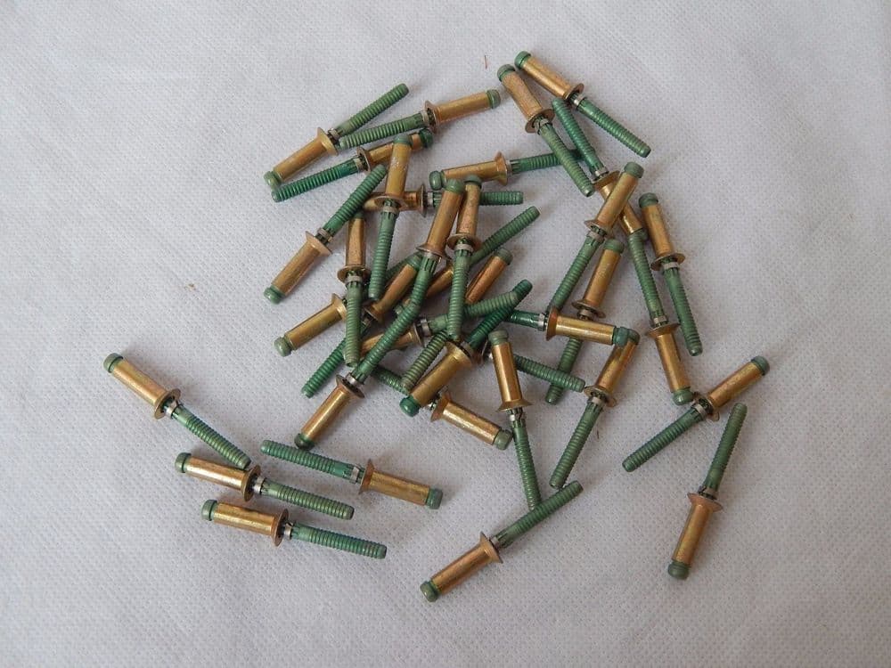50 x Huck CherryMax Rivets Countersunk Head Diam 0 386" MS90353U0607 Q20