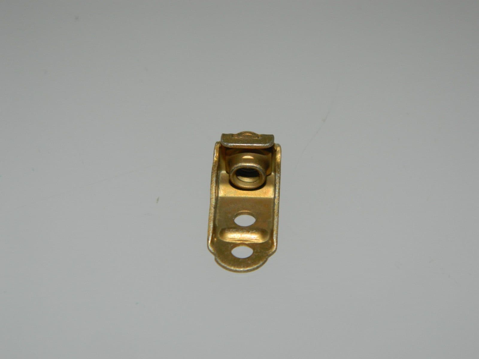 6 x 6-32 UNF Floating Anchor Nuts Right Angled D1