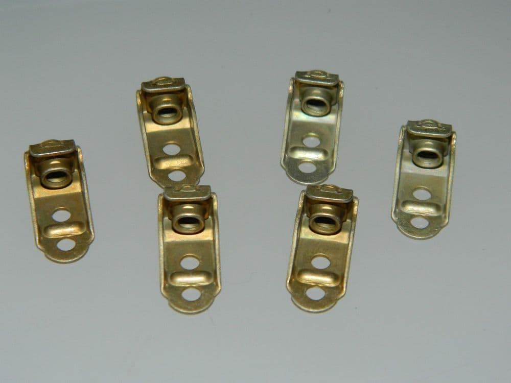 6 x 6-32 UNF Floating Anchor Nuts Right Angled D1