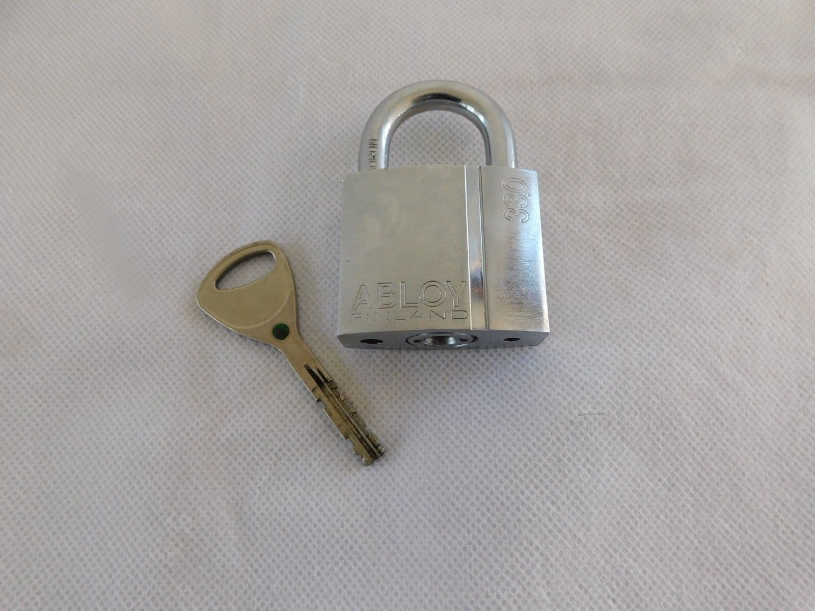 Abloy 330 Hardened High Security Padlock With Key D8C