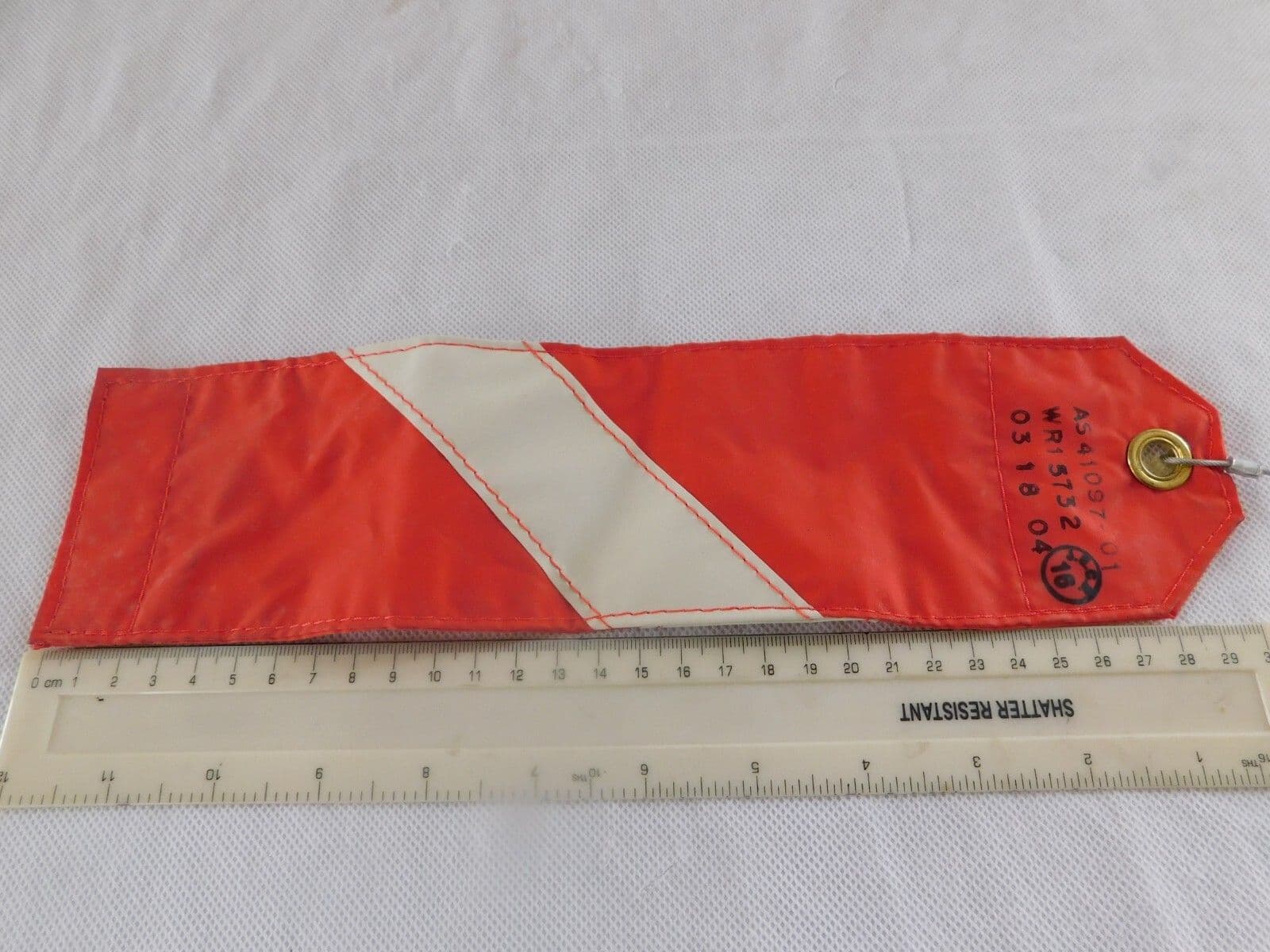 Aircraft 12" Remove Before Flight Flag With White Stripe D4C