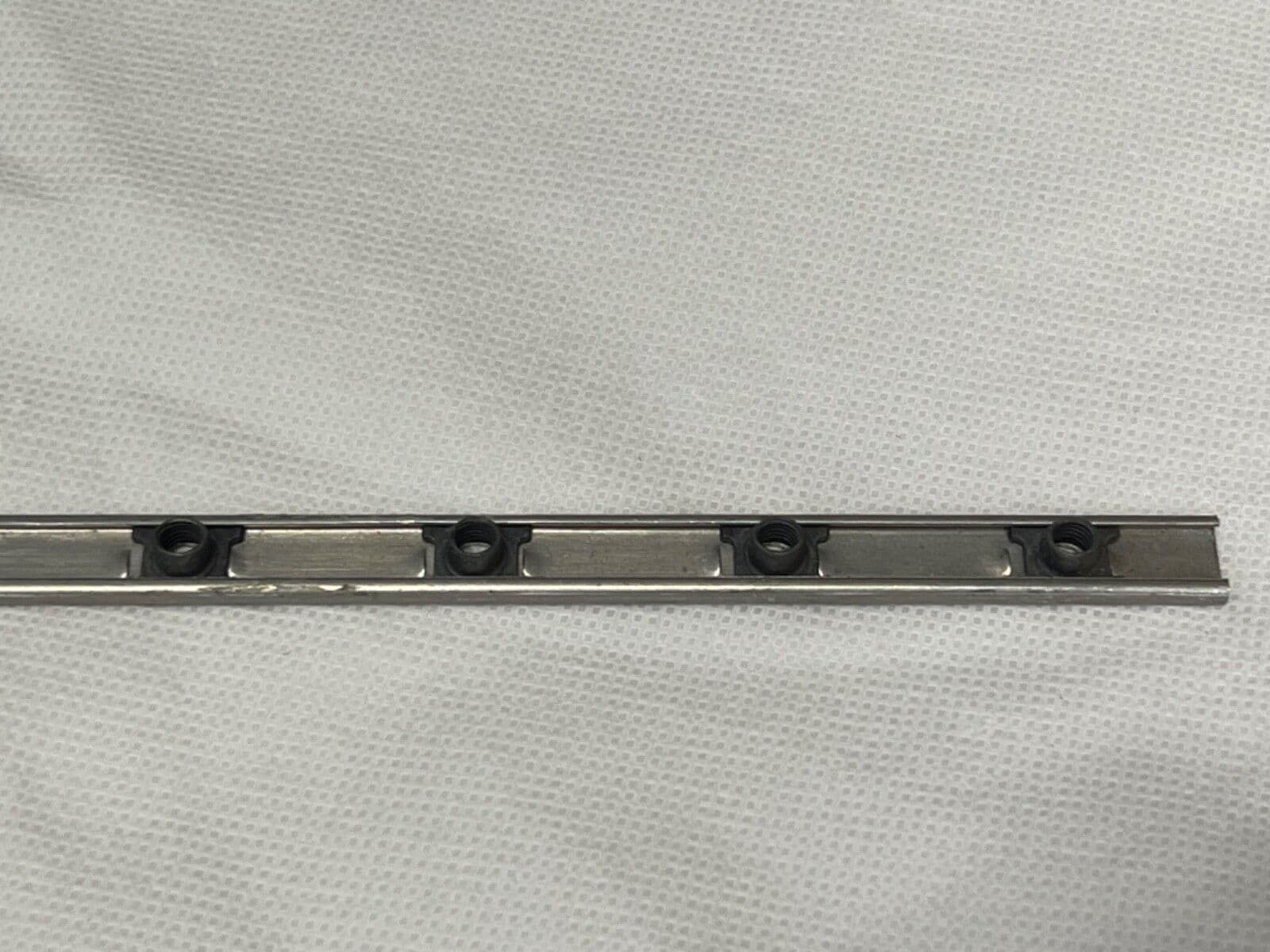 Aircraft Aluminium M5 Anchor Nut Strip Mounting Rail With 13 Nuts PL1