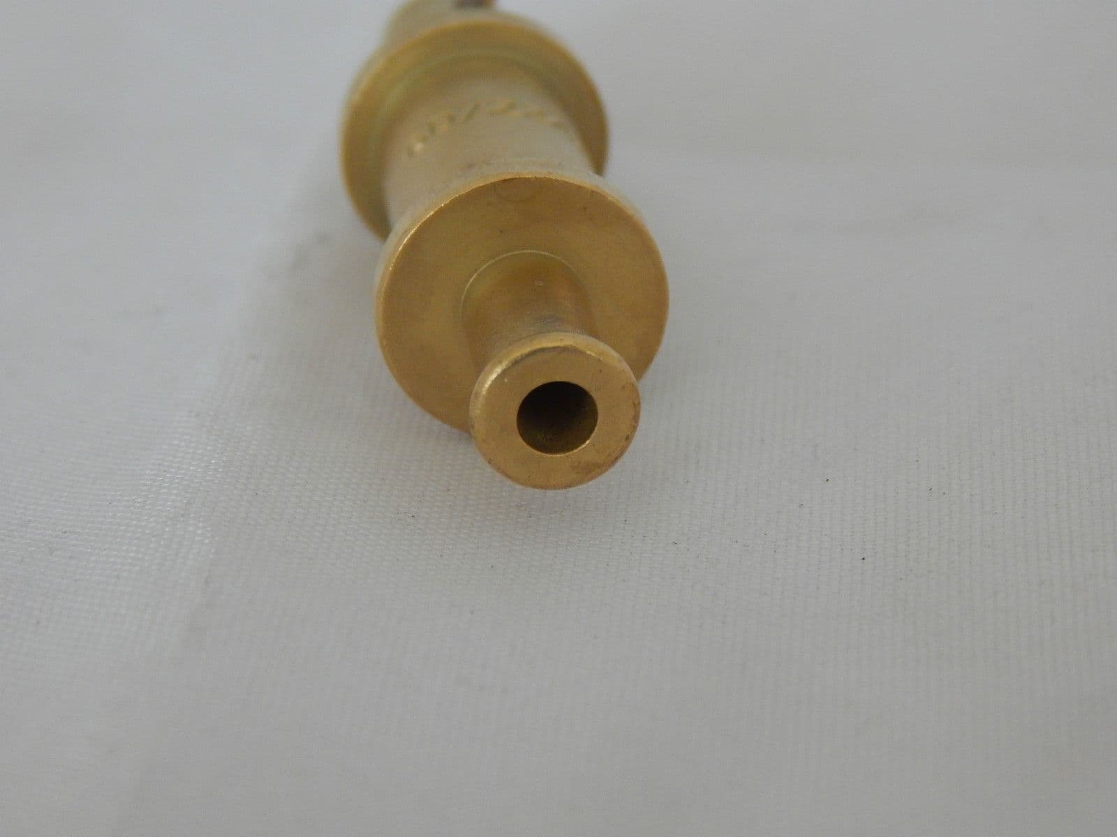 Aircraft Oxygen Equipment Bayonet Plug Fitting Type SA1044 1R7D