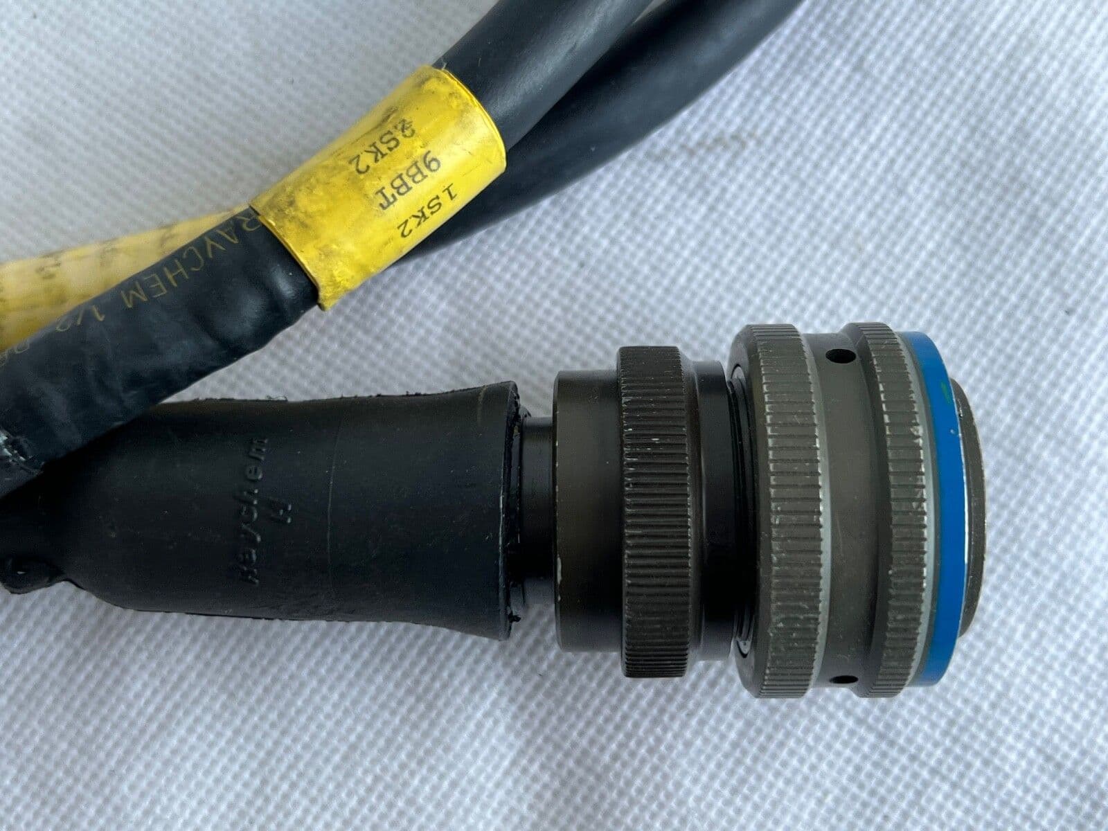 Aircraft Radio Frequency Cable 2 Connectors 11 Pin 2M Long 3121/00133 D5D