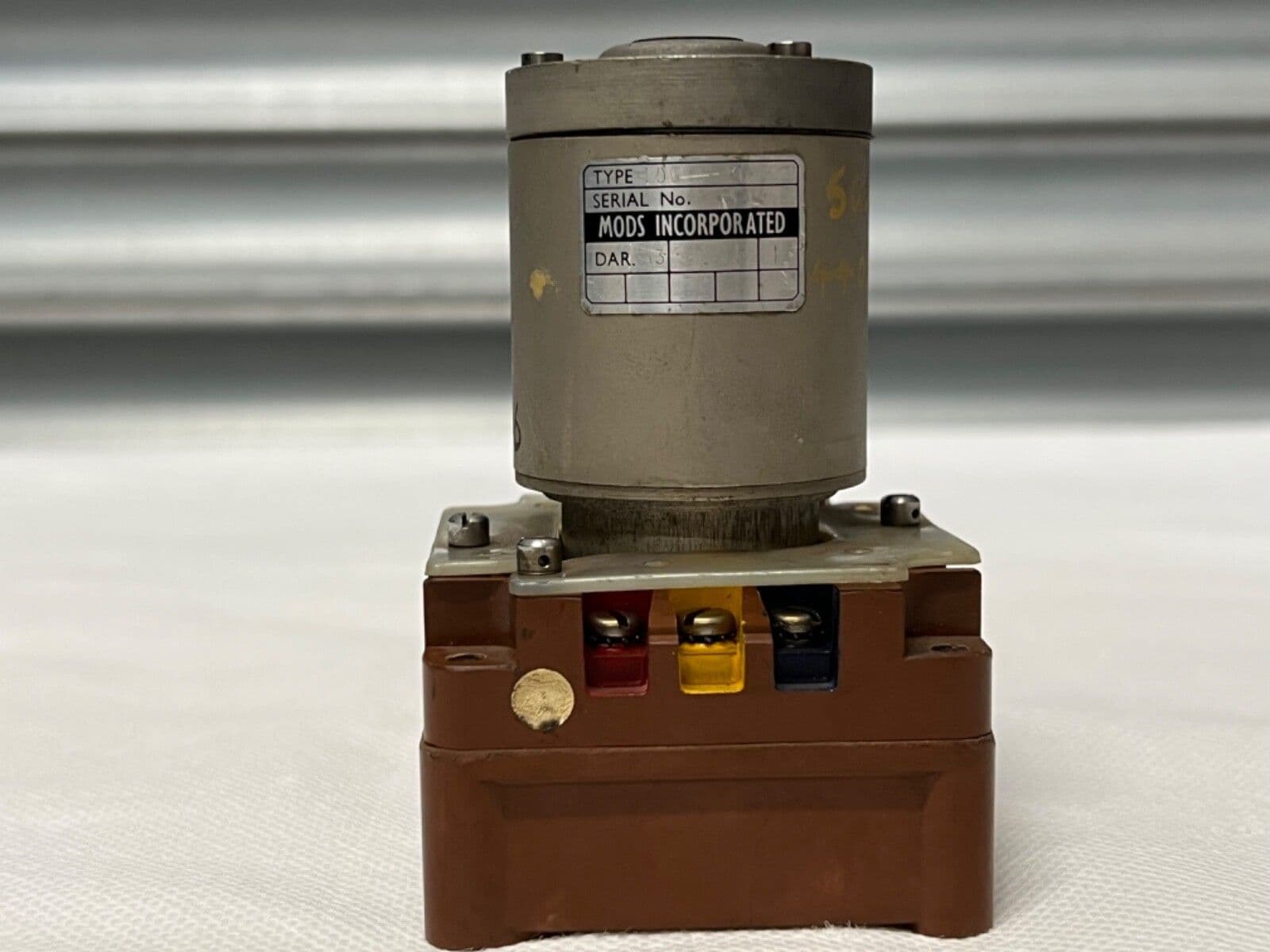 Aircraft Triple-Pole Contactor Relay Type LDG15-Y14 200V 15 Amp GR400B